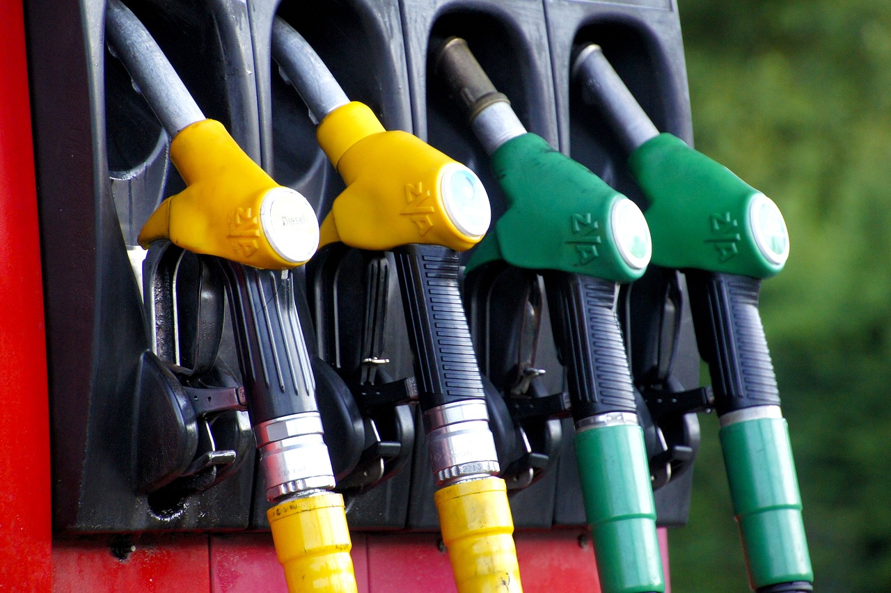 Choisir entre SP95 et SP98 : quel carburant est le plus adapté